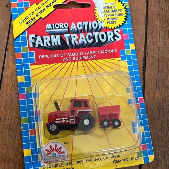 Farm tractor vintage | Toys | Vintage Funrise Micro Action Farm Tractor ...